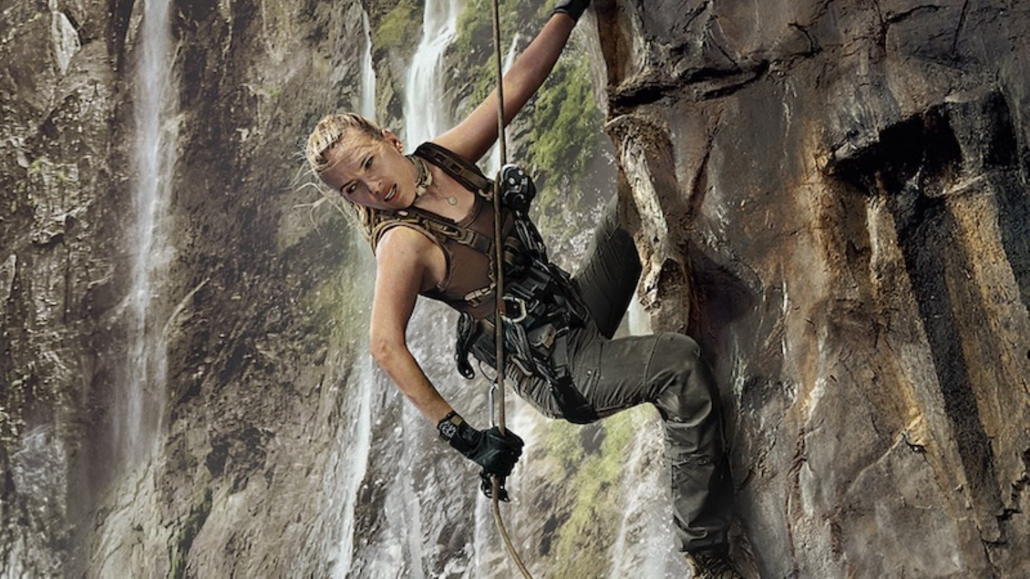 JURASSIC WORLD REBIRTH Empire Magazine Covers Put Scarlett Johansson's Zora Bennett In Peril