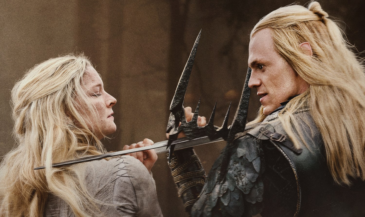 THE LORD OF THE RINGS: THE RINGS OF POWER - Sauron Vs. Galadriel In New ...