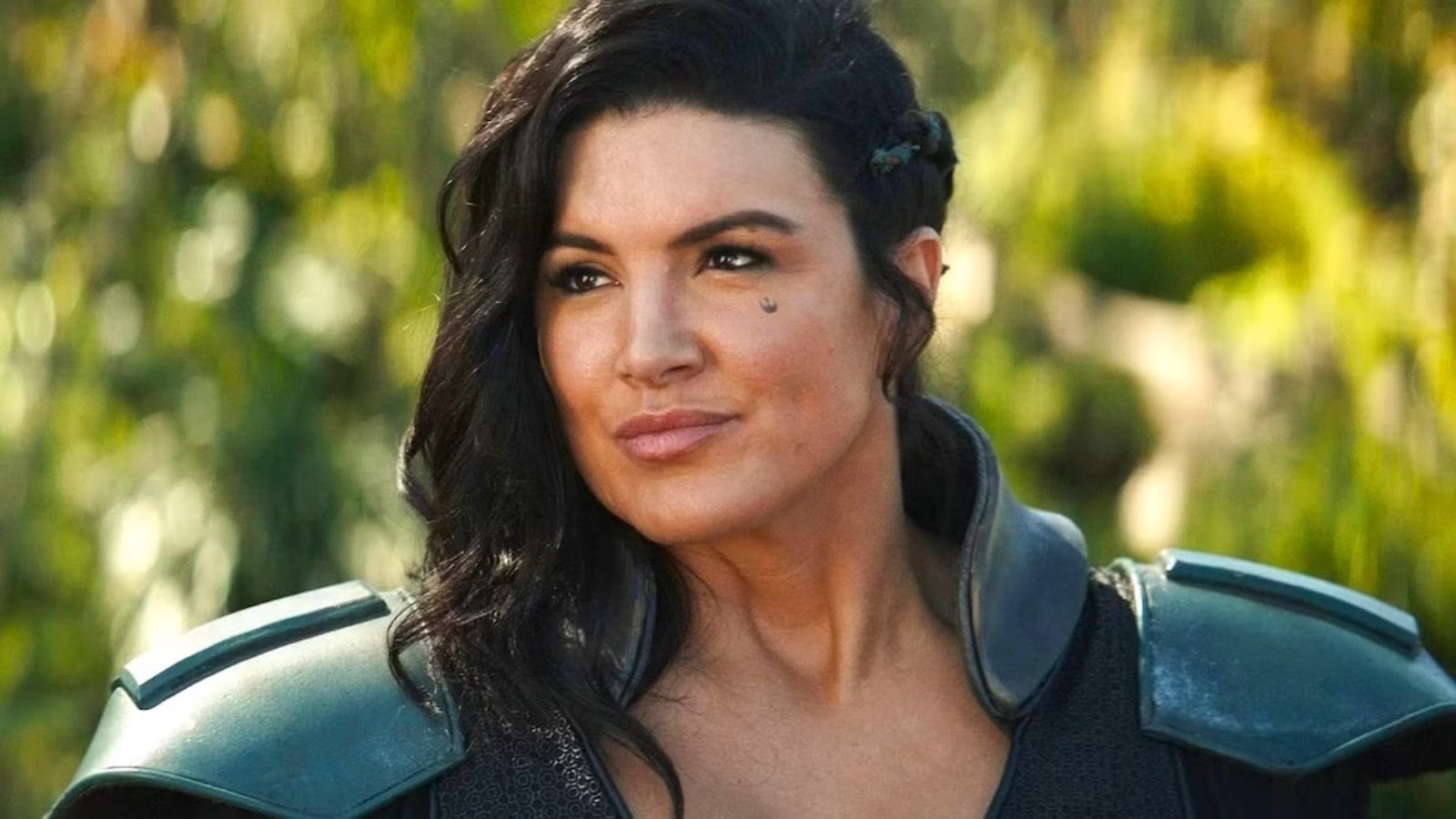 The Mandalorian's Gina Carano Details Meeting With Lucasfilm Boss ...